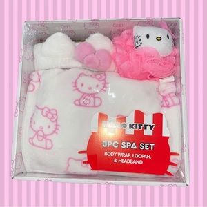 Sanrio | Bath | 224 Hello Kitty By Sanrio 3pc Spa Set | Poshmark